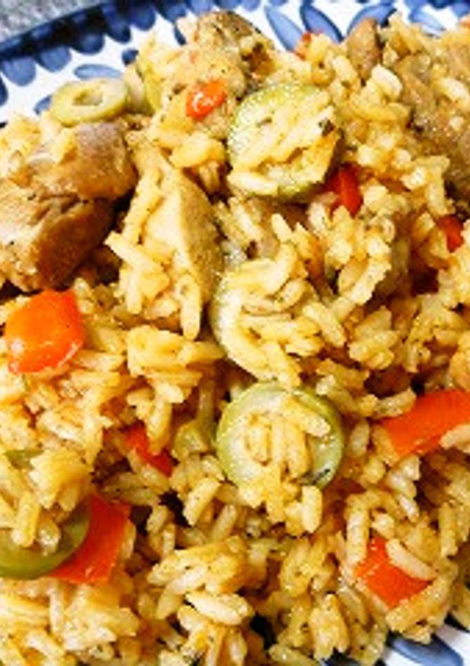 Locrio de Pollo by chamoy 【クックパッド】 簡単おいしいみんなのレシピが392万品