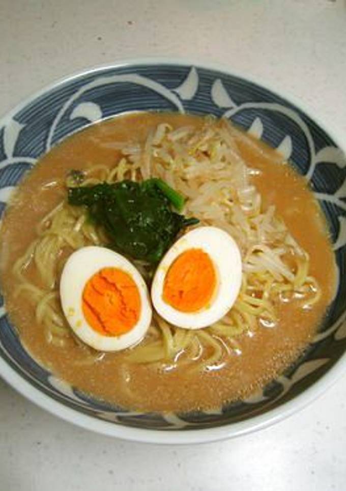 市販の生ラーメンをアツアツで♪ by berry＋ 【クックパッド】 簡単おいしいみんなのレシピが392万品