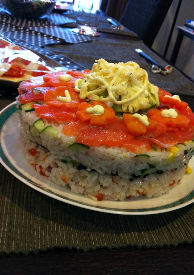 ホムパやひなまつりに！ちらし寿司のケーキ by 輝AKIRA 【クックパッド】 簡単おいしいみんなのレシピが392万品