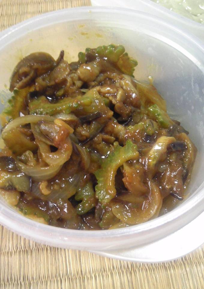 食が進むゴーヤと茄子のカレー炒め by キムの部屋 【クックパッド】 簡単おいしいみんなのレシピが392万品