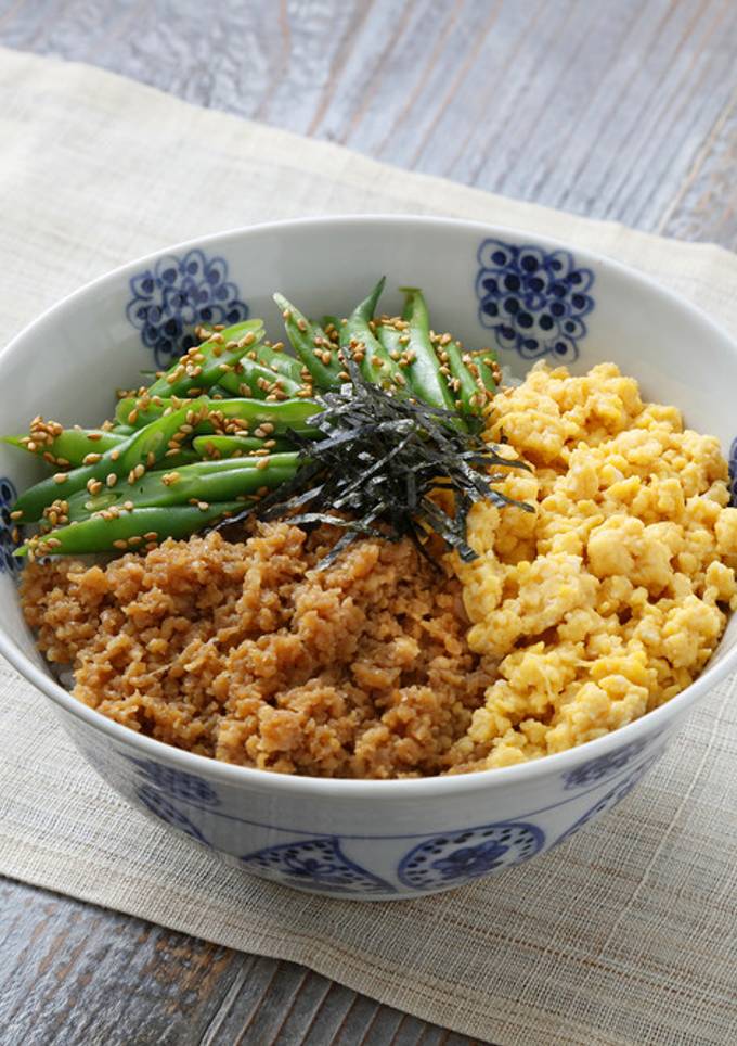 三色丼 by 富士食品工業 【クックパッド】 簡単おいしいみんなのレシピが392万品