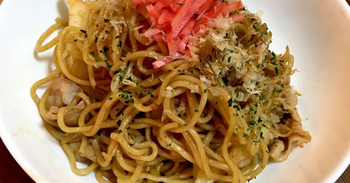 基本からアレンジまで！思わずつくりたくなる「ピリ辛ソース焼きそば」のレシピ集 | クックパッド